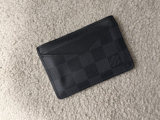 Original Louis Vuitton cardholder