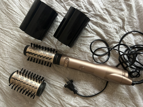 Babyliss stajler rotirajuca četka