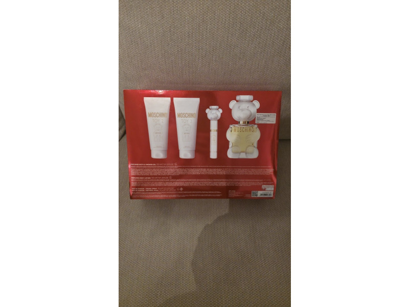 Moschino Toy 2 set
