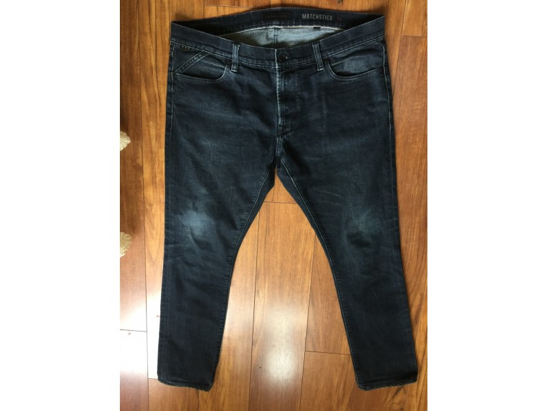 JOHN VARVATOS muške farmerke XL ORIGINAL , KAO NOVE