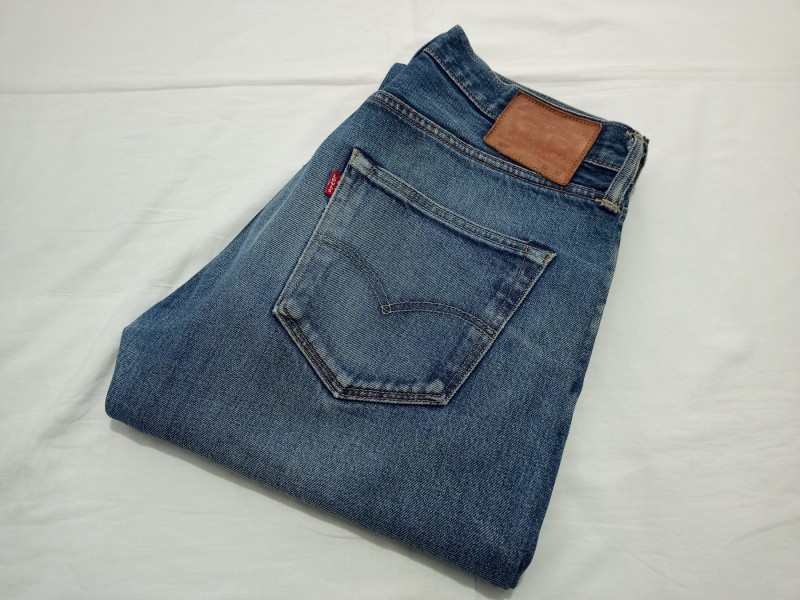 Levis 501 - Regular Straight Fit Jeans