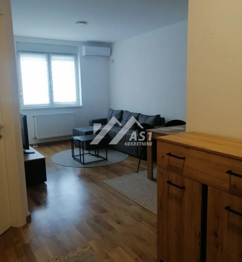 Izdavanje, jednosoban stan, 38m², Telep, Novi Sad Sve Podlokacije