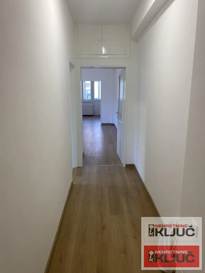 Prodaja, dvosoban stan, 52m², Spens, Novi Sad Sve Podlokacije