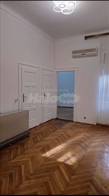 Salonac 80m² Dorcol Skenderbegova