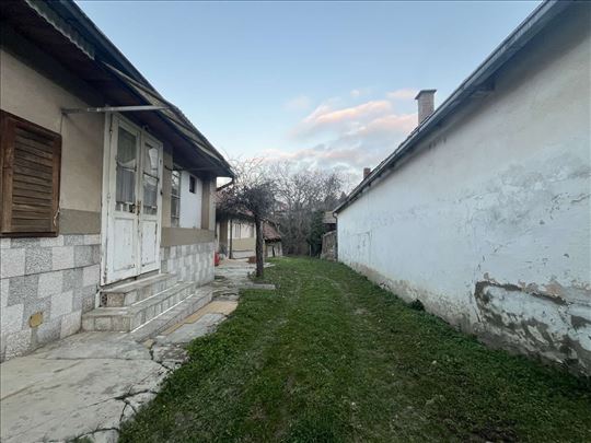 Kuća,Beočin,Beočin,kv: 74.00