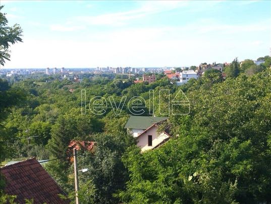 Plac,Sremska Kamenica,Popovica,kv: 2200.00