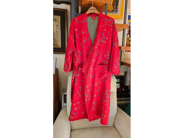 Japanese kimono-style kucna haljina ili yukata, novo
