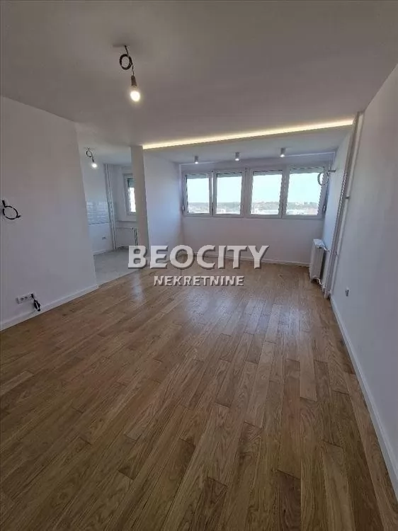 četvorosoban stan, 95 m2, Blok 37, Bulevar Arsenija Čarnojevića ID: 130672