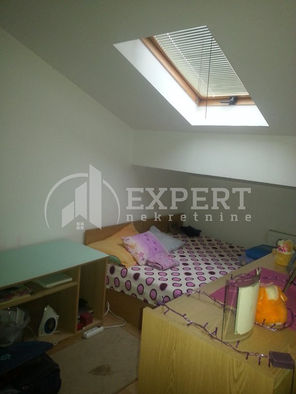 Jednosoban stan, 32 m2, Park Svetog Save, Pariske komune ID: i-010443
