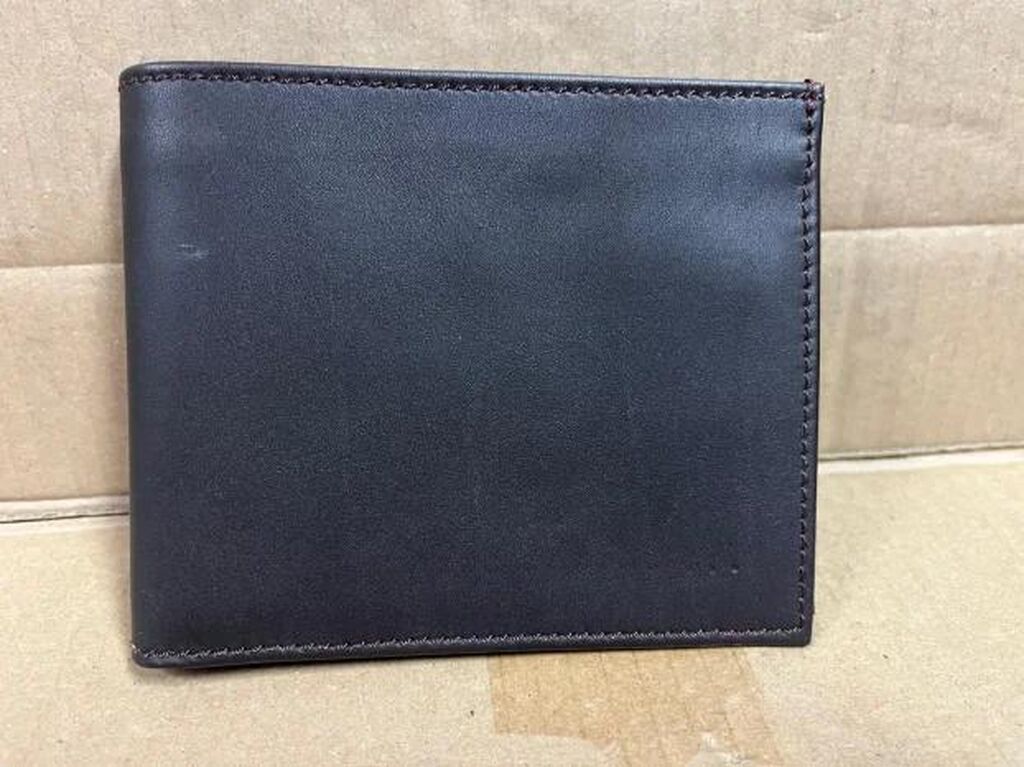 Muški kožni novčanik THE MANUAL CO., model Wallet 5009 - Materijal
