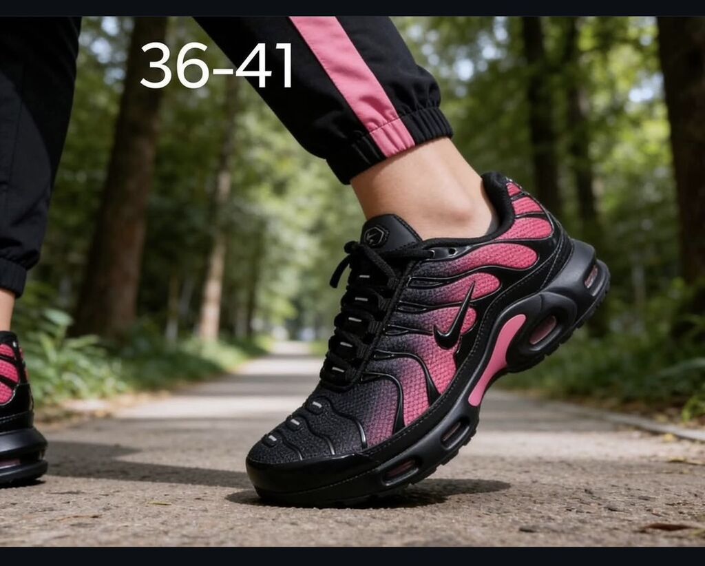 Nike Air Max Plus (TN) patike – crno/roze - Model: Air Max Plus sa