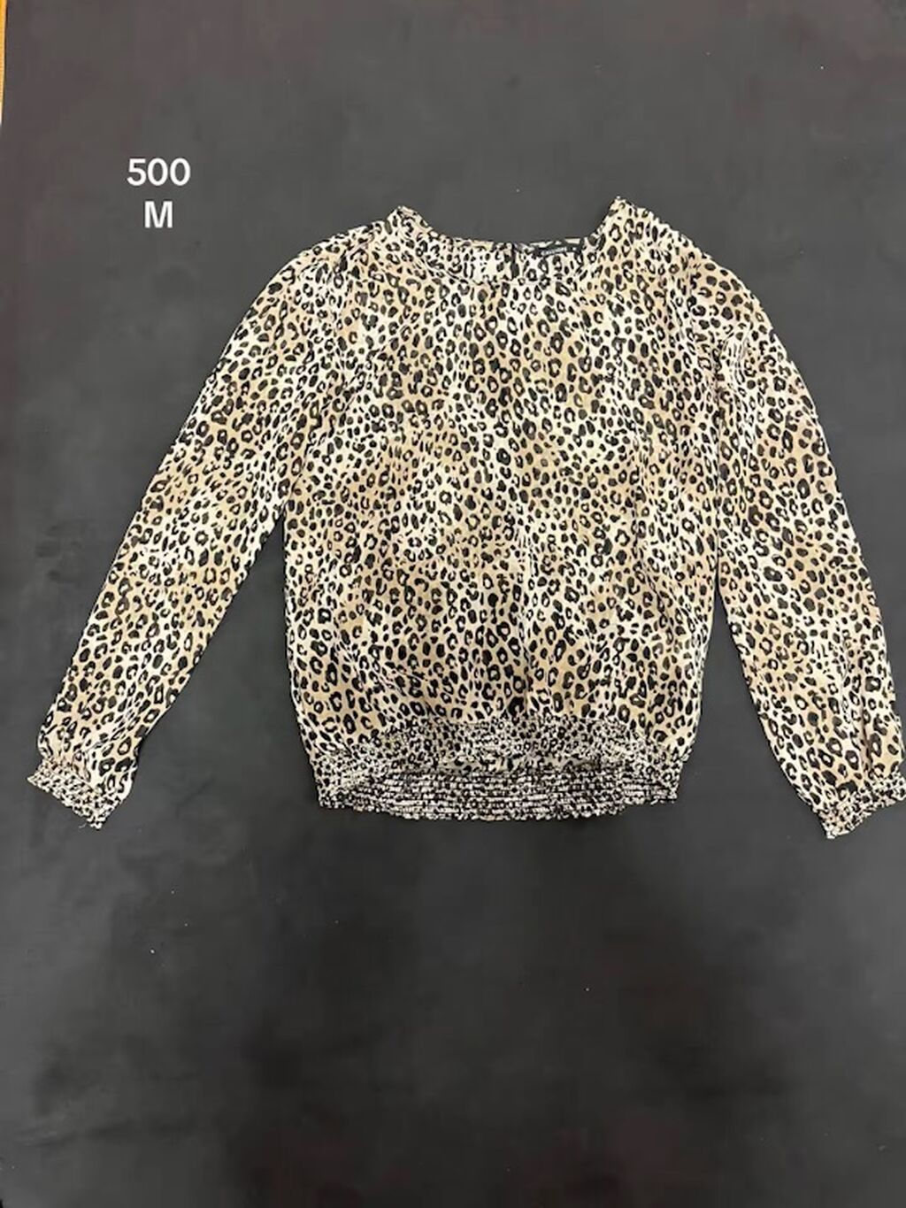 - Ženska bluza, leopard dezen - Veličina: M - Materijal: lagan