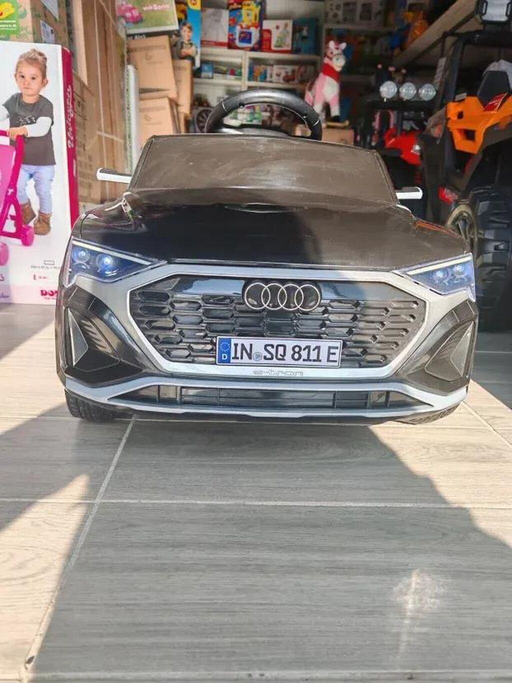 Električni auto za decu – Audi e-tron (licencirani izgled) -
