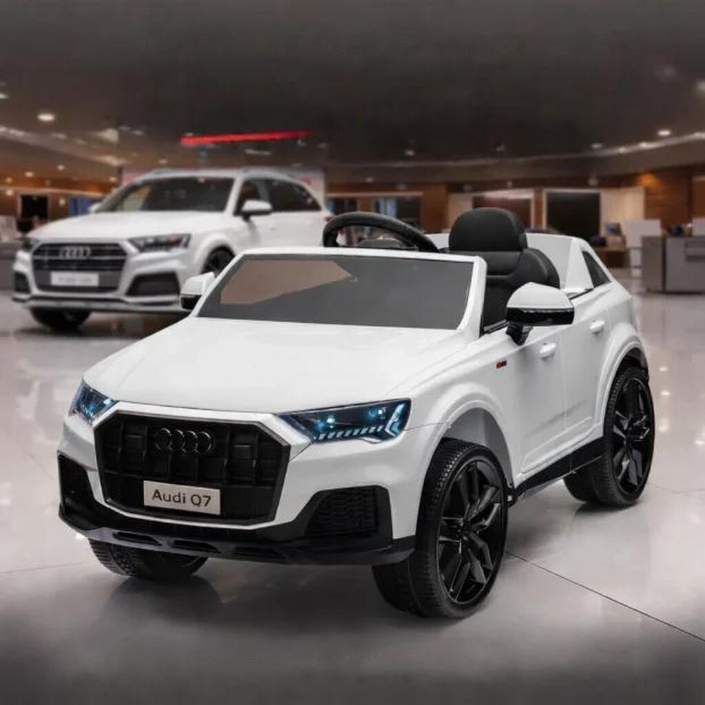 Dečiji električni automobil Audi Q7 – licencirani model - Realističan