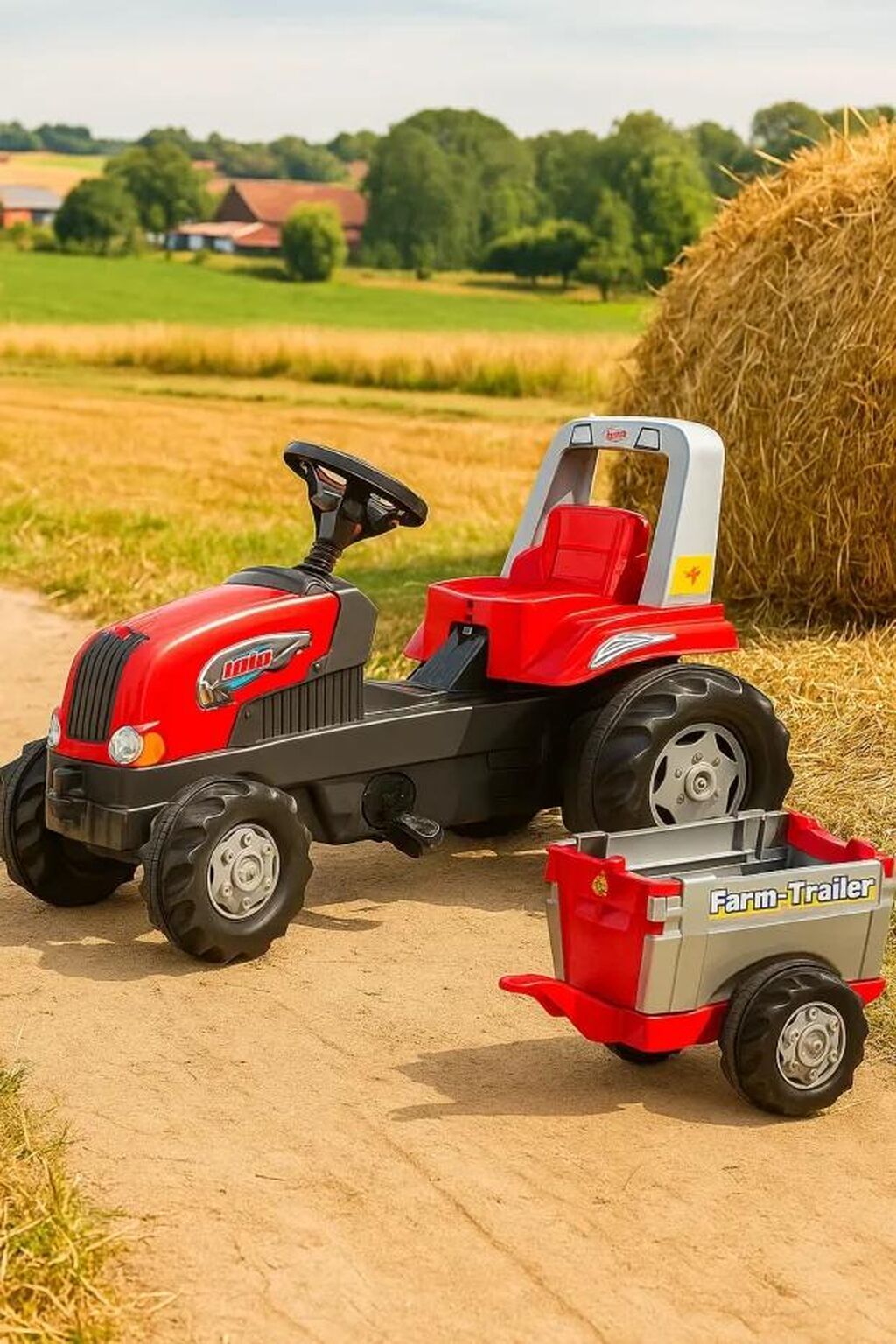 Dečiji traktor na pedale sa prikolicom - Realističan traktor za decu