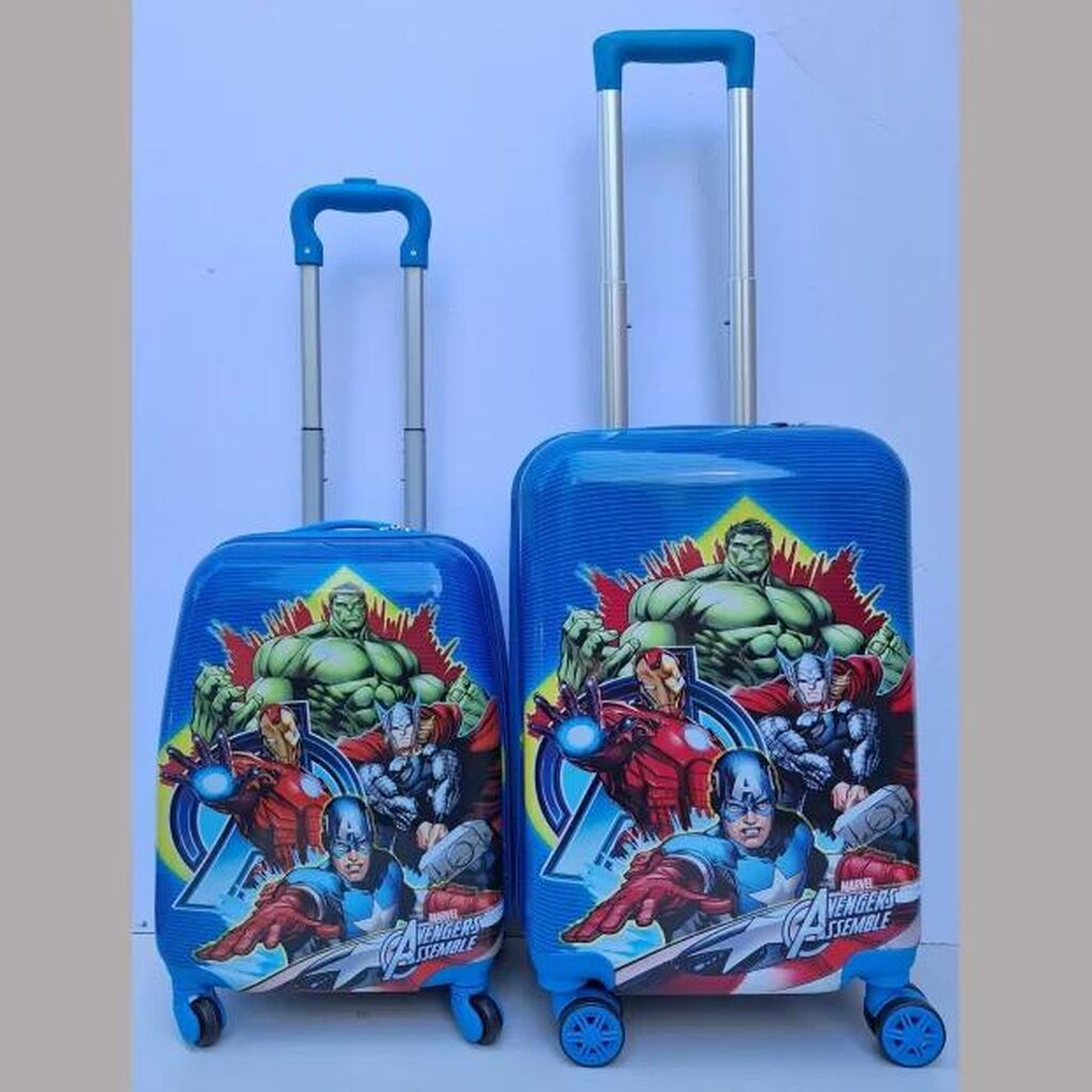 Dečji koferi Marvel Avengers – set 2 komada - Dizajn: motivi