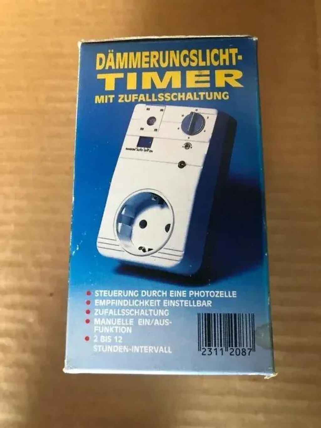 Dämmerungslicht Timer sa slučajnim uključivanjem (Zufallsschaltung)
