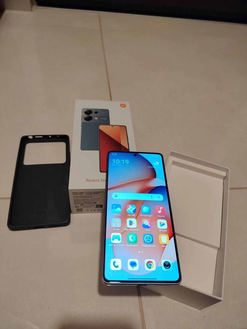 Redmi Note 13 Pro 5G – 8/256 GB - 6.67" AMOLED ekran, visoka