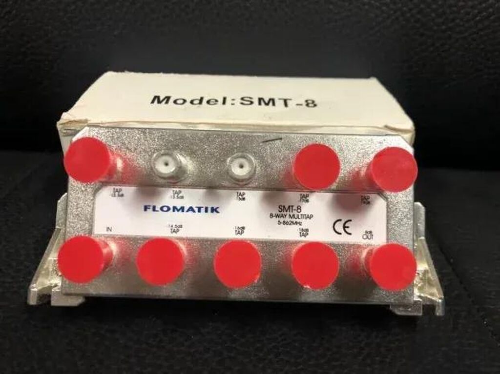 FLOMATIK SMT-8 – 8‑kanalni multitap (razvodnik) za RF/kablovske