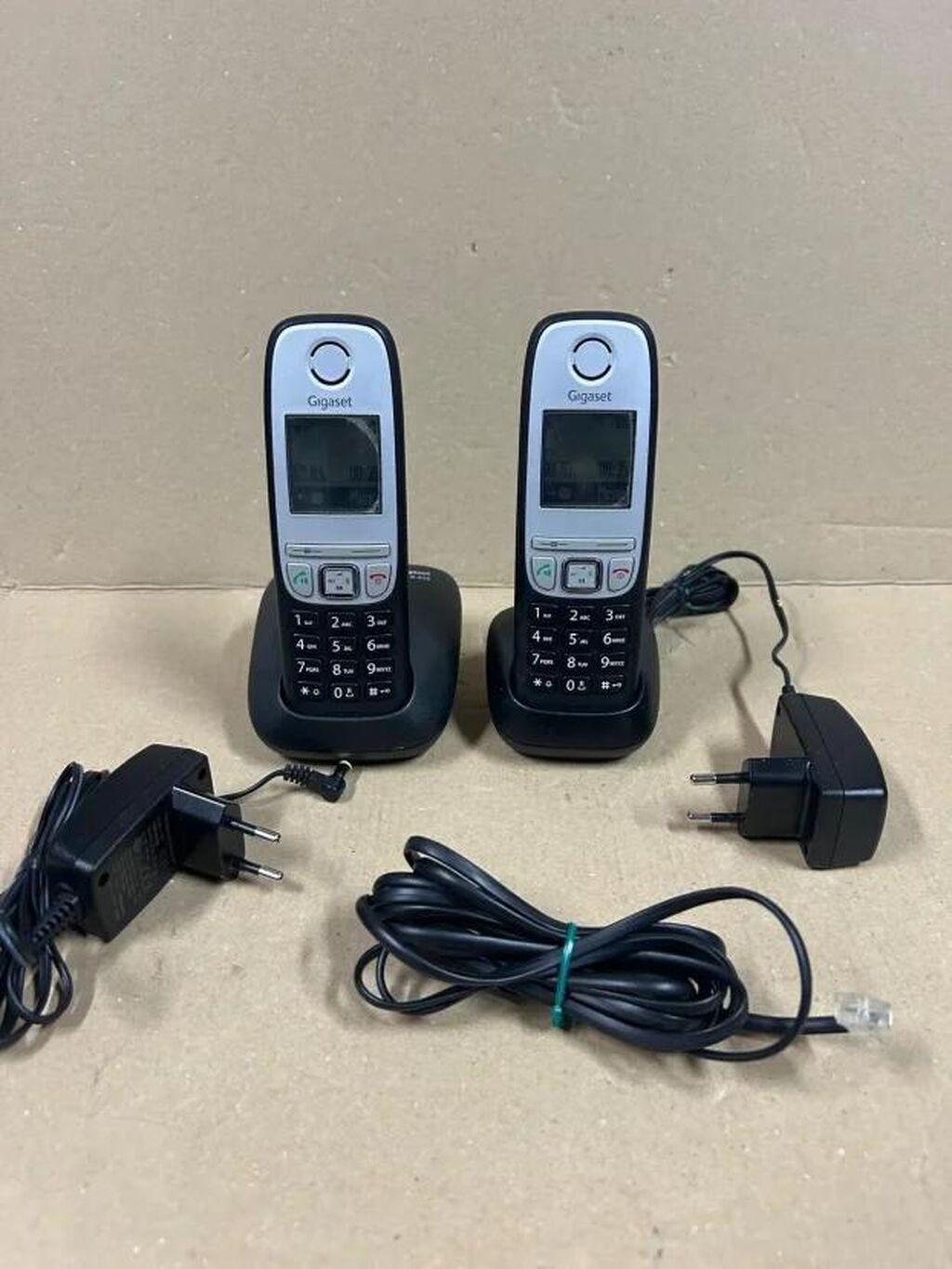 Gigaset bežični DECT set – 2 slušalice sa baznim stanicama -