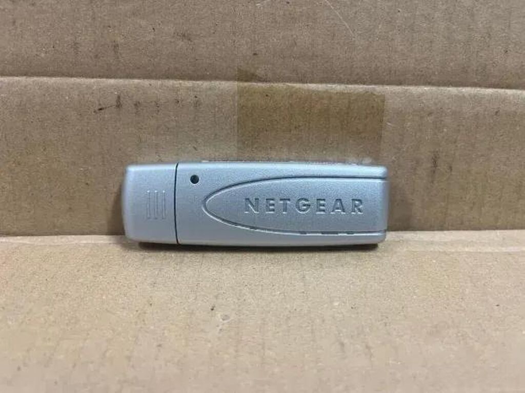 NETGEAR WG111 v3 – USB bežični adapter - Tip: USB Wi‑Fi adapter