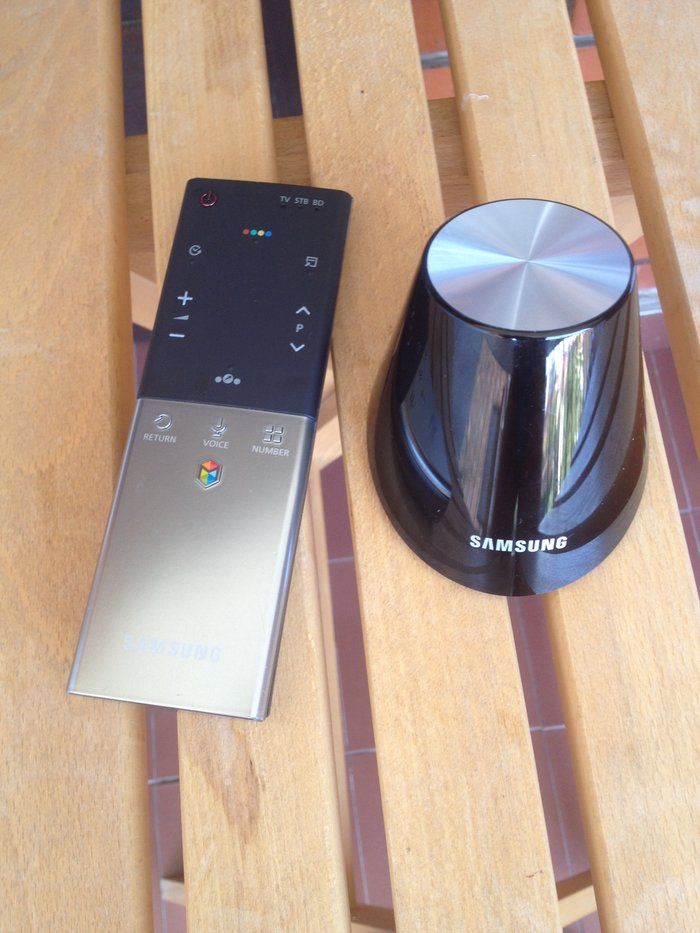 SAMSUNG Voice control i Blaster VG-IRB2000. Kao novo, stoji, ne