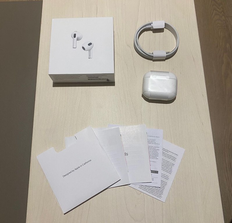 Original Apple Airpods 3 Bluetooth slušalice Slušalice su potpuno