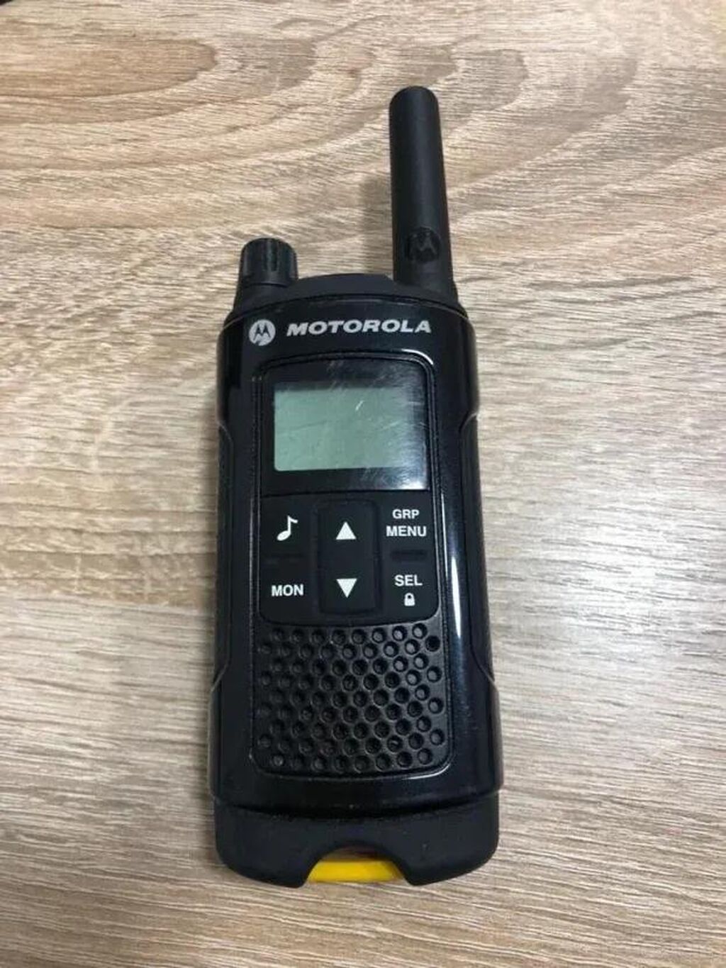 Motorola XT180 PMR446 ručna radio-stanica - PMR446 bezlicencni opseg