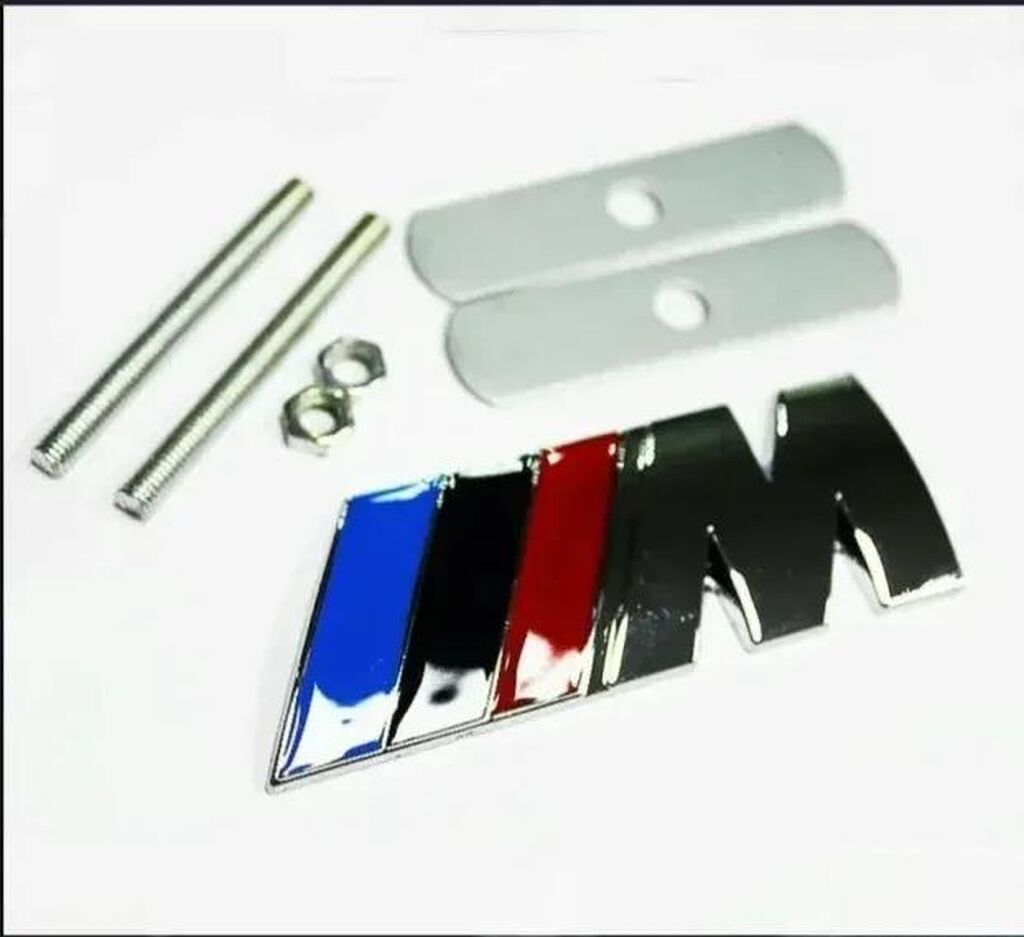 BMW M logo oznaka za masku hladnjaka – set sa nosačima - Metalna 3D