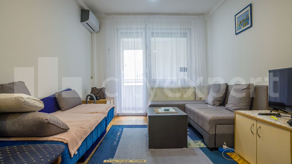 Stan Izdavanje Novi Sad Bez skrivenih troškova - 28m², Hadži Ruvimova, Novi Sad - 280€