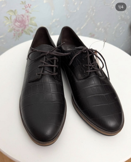 Gemo Oksfordice, Novo sa etiketom, Koza