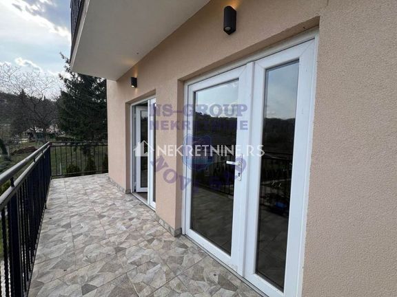 Vikend Kuća 137m2 Popovica