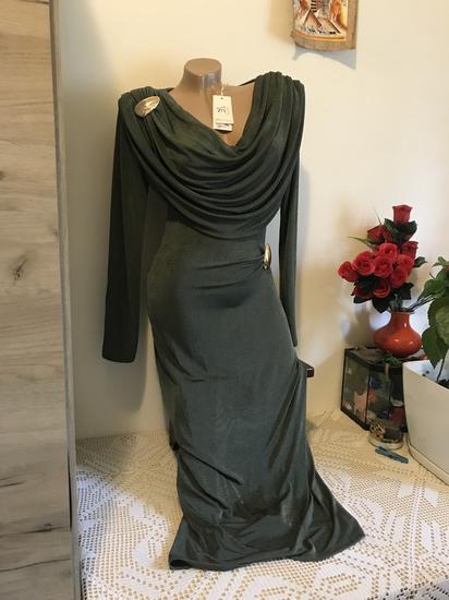 Nova zelena naboran dekolte i bros S/M