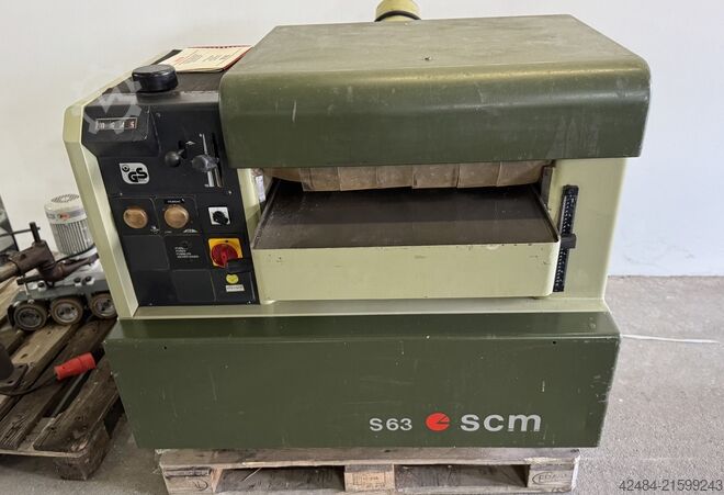 Debela mašina
SCM S63B