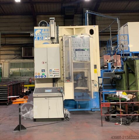 Kniehebel presa
BARNAUL KB8340 - Complete forging line