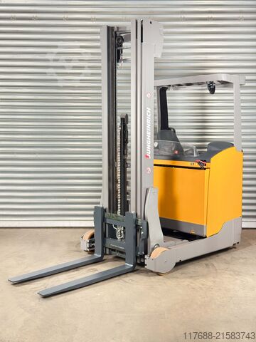 Reach truck
Jungheinrich ETV 214 - Service Neu - 5243 Std. - Batterie 90%