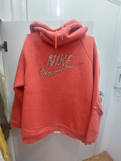 Nike duks rasprodaja