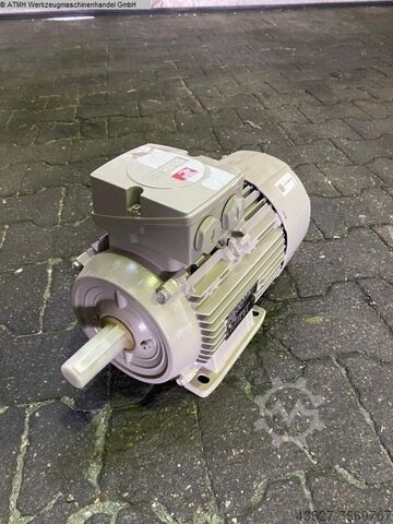 Motor
SIEMENS 1av3104a 1LE10231AA435AB4-Z
