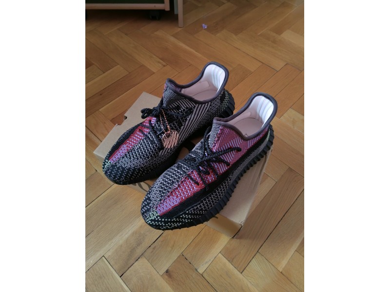 ADIDAS Yeezy Boost 350 v2 Yecheil (Reflective)