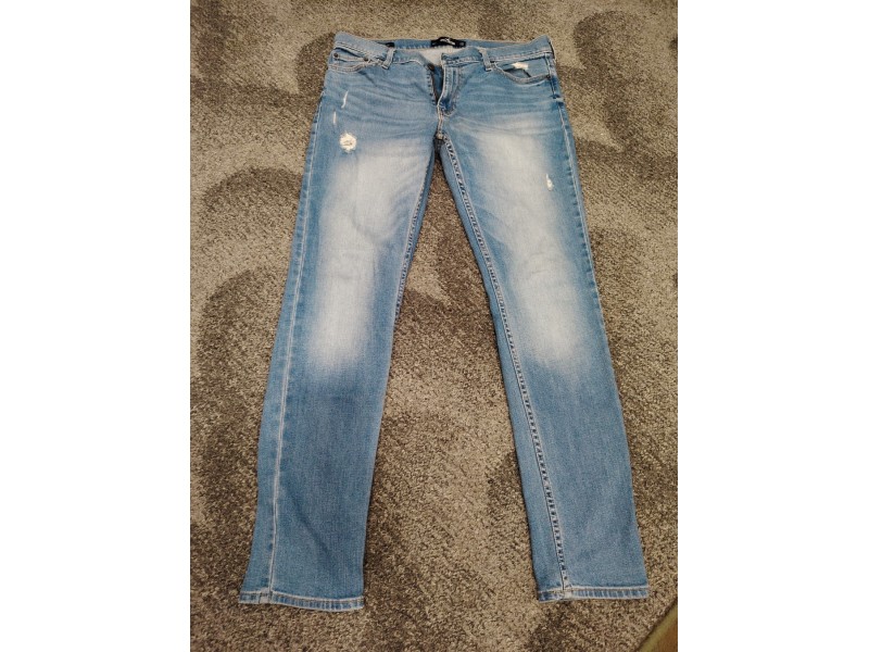 HOLLISTER Muska Farmerka (34 - 32)
