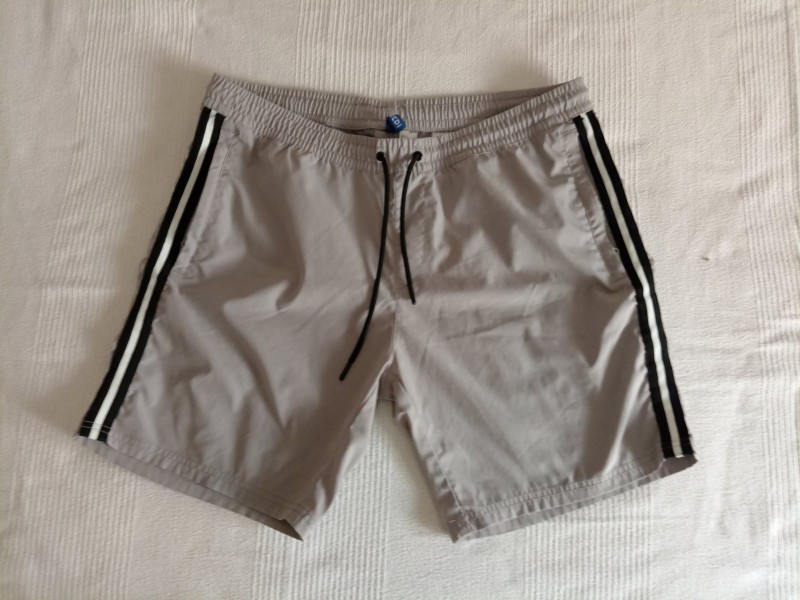 H&M muski sorts za kupanje L-kao nov