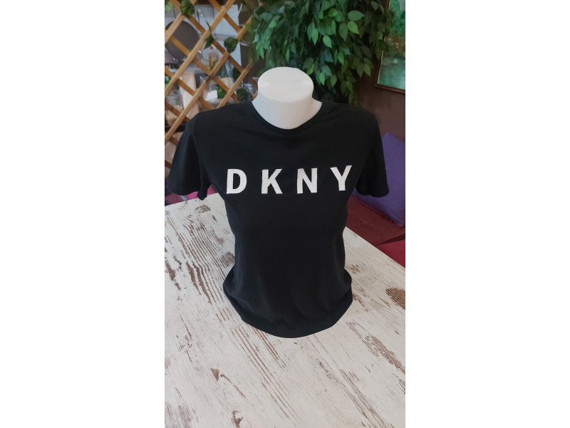 Majica DKNY veličina XS