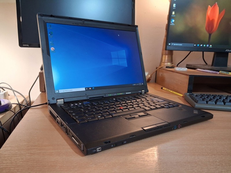 Lenovo ThinkPad T400 Core 2 Duo DDR3