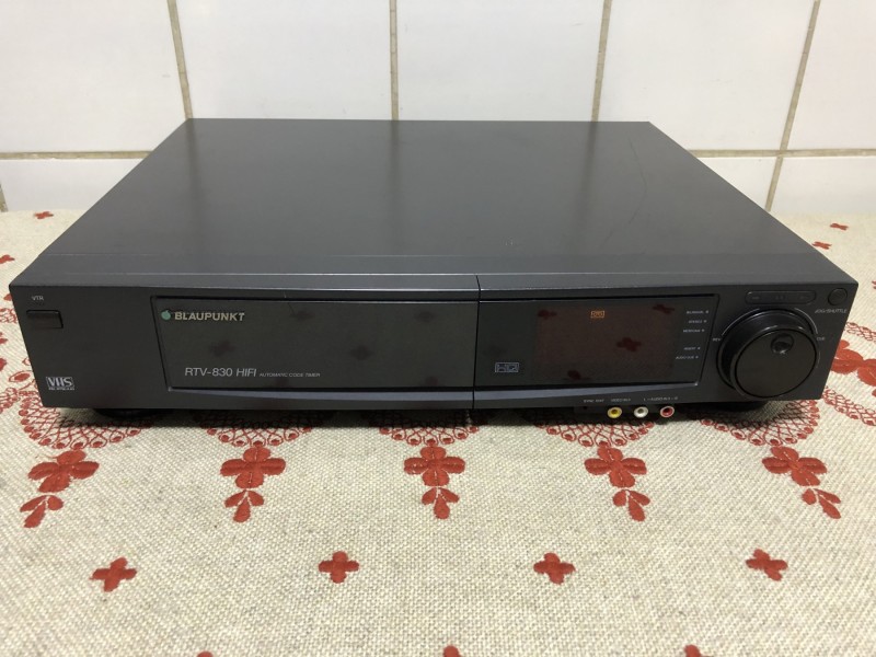 Blaupunkt RTV-830 VHS Hi-Fi Video recorder