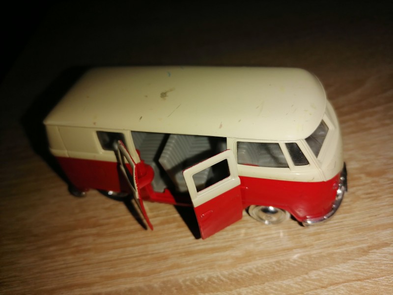 igračka autobus WW 13x5cm