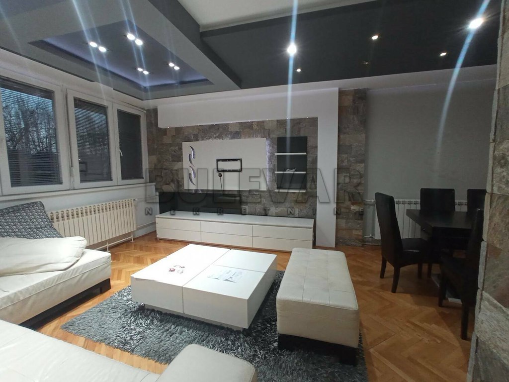 Troiposoban stan, Niš - Park Svetog Save | Izdavanje · 86m² · 600€