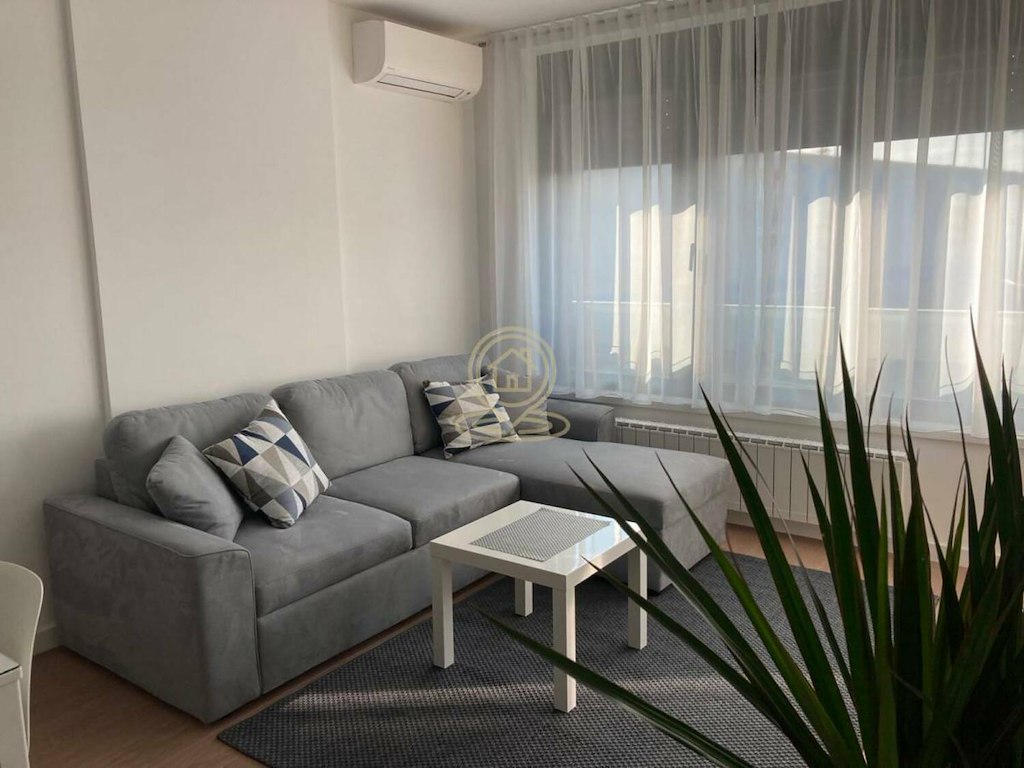 Dvosoban stan, Beograd - Blok 64 | Izdavanje · 55m² · 1.000€