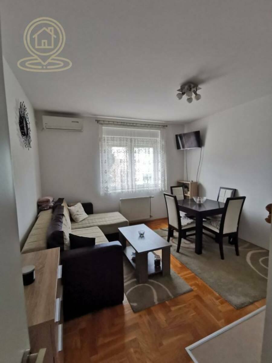 Jednoiposoban stan, Novi Sad | Izdavanje · 38m² · 400€
