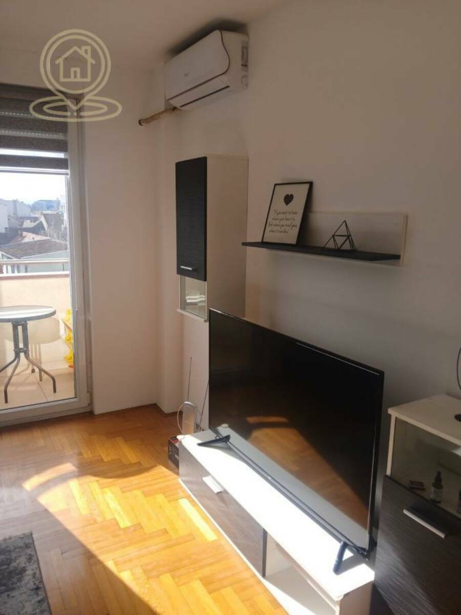 Dvosoban stan, Novi Sad | Izdavanje · 41m² · 450€