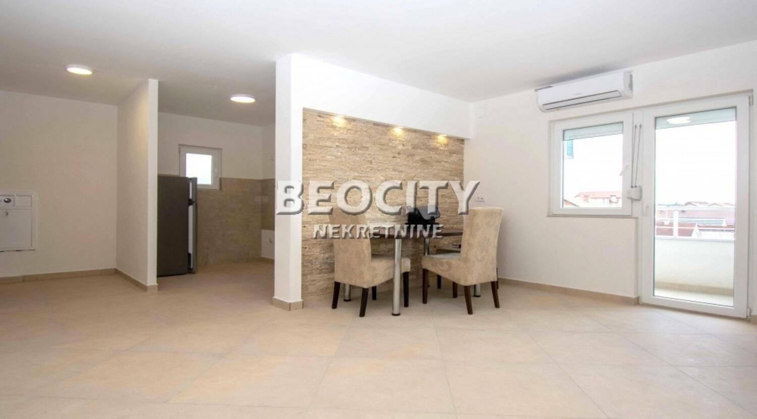 Trosoban stan, Beograd - Zemun (novi Grad) | Prodaja · 50m² · 98.500€